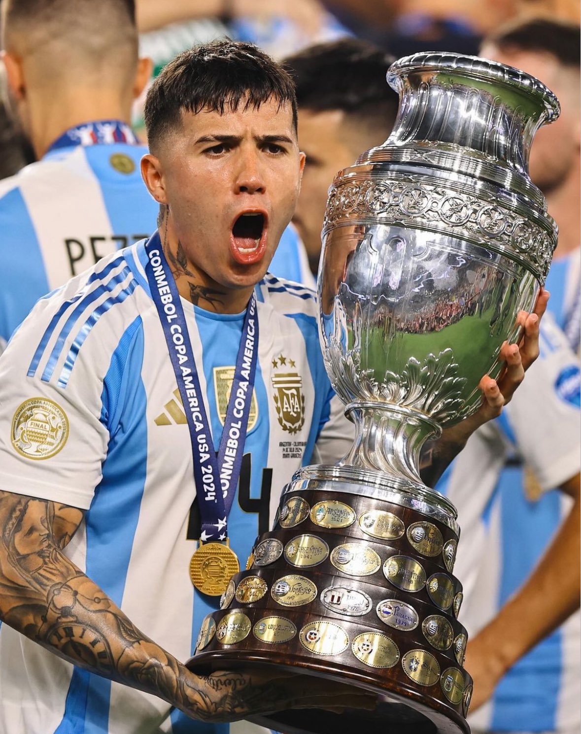 Enzo Fernandes apologises for his racist chants against Fr